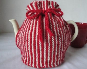 Knitted tea cosy | Etsy