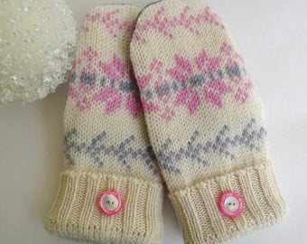 Pink mittens | Etsy