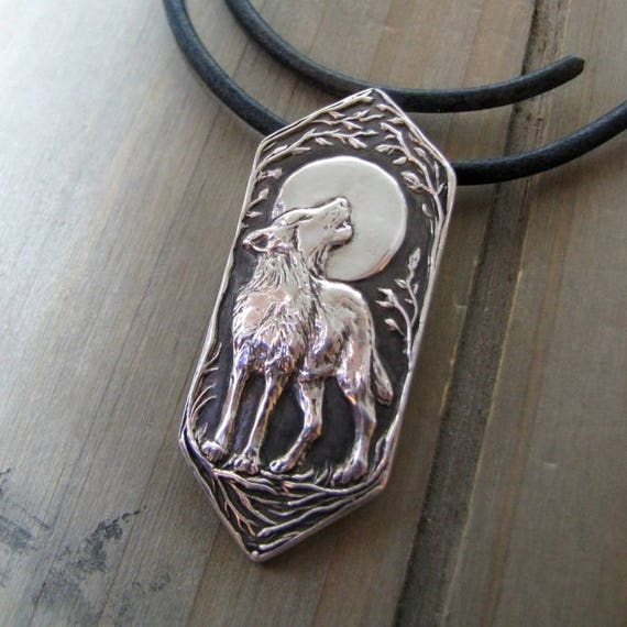 Moonsong Personalized Fine Silver Wolf Pendant Full Moon