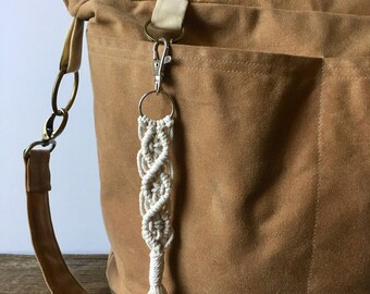 Macrame keychain | Etsy