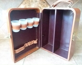 Portable liquor case | Etsy