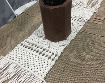 Macrame table runner | Etsy