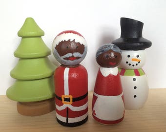 Super hero peg people