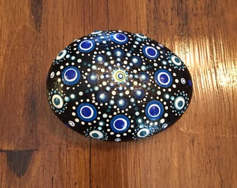 Dot painted rocks | Etsy