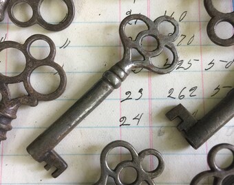 Old keys | Etsy