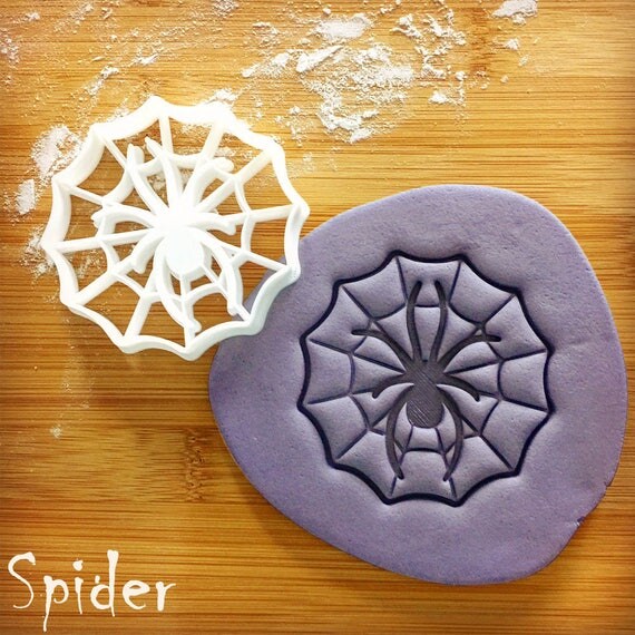 Spider within Web cookie cutter Spiderweb Halloween biscuits
