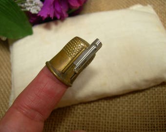 Knitting Thimble thread holder A tool for color Norwegian