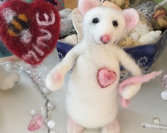 Needle felted mouse | Etsy