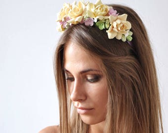 Flower hair wreath | Etsy