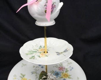 Swan wedding cake | Etsy