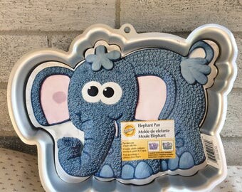 Animal cake pan | Etsy