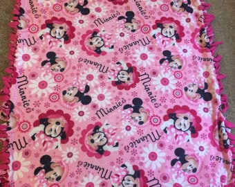Minnie mouse blanket | Etsy