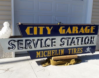Service station | Etsy