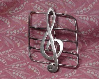 CROCHET PATTERN Treble Clef Musical Note Applique Detailed