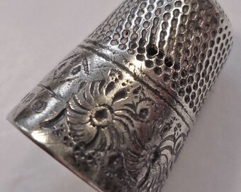 Vintage/antique bone netting tools vintage/antique