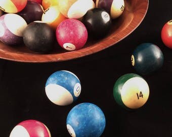 number ten 14 VINTAGE Billiard Ball Pool Ball stripe green