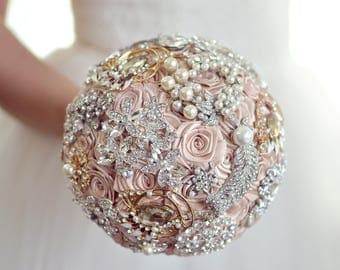 Brooch bouquet | Etsy