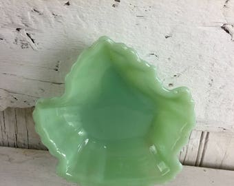 Jadeite bowl | Etsy
