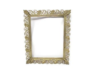 Vintage metal frame | Etsy