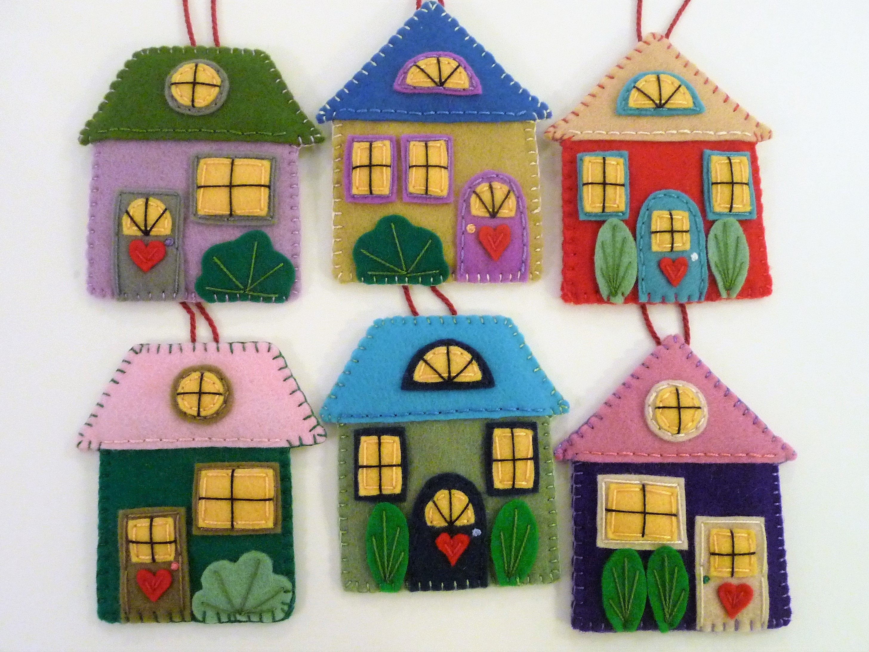 Felt House Ornaments Set of Houses Village Decorations