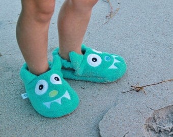 Alligator slippers | Etsy