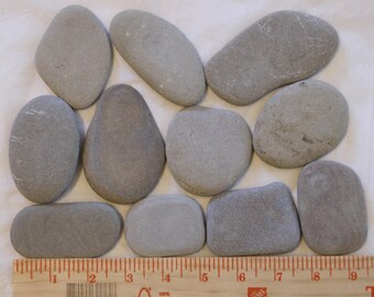 Flat beach stones | Etsy