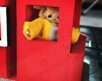 Felt characters | Etsy