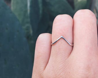 V shaped ring | Etsy