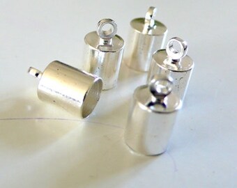 1 Vintage Tiny Metal Stick Pin