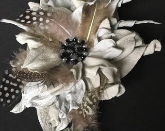 Leather brooch | Etsy