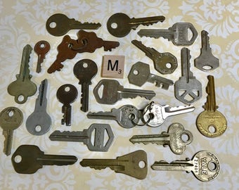 Old keys | Etsy
