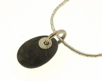 Pebble necklace | Etsy