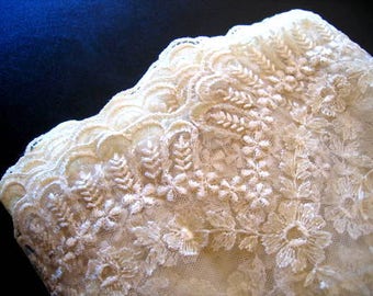 Vintage italian lace | Etsy