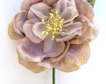 How To Make Your Own Hand Made Flowers 32 Models and 22 Petal