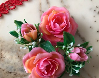 Plastic flowers | Etsy