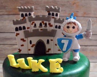 Knight cake topper | Etsy