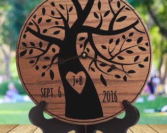 Initials carved tree | Etsy