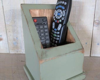 Primitive tv stand | Etsy