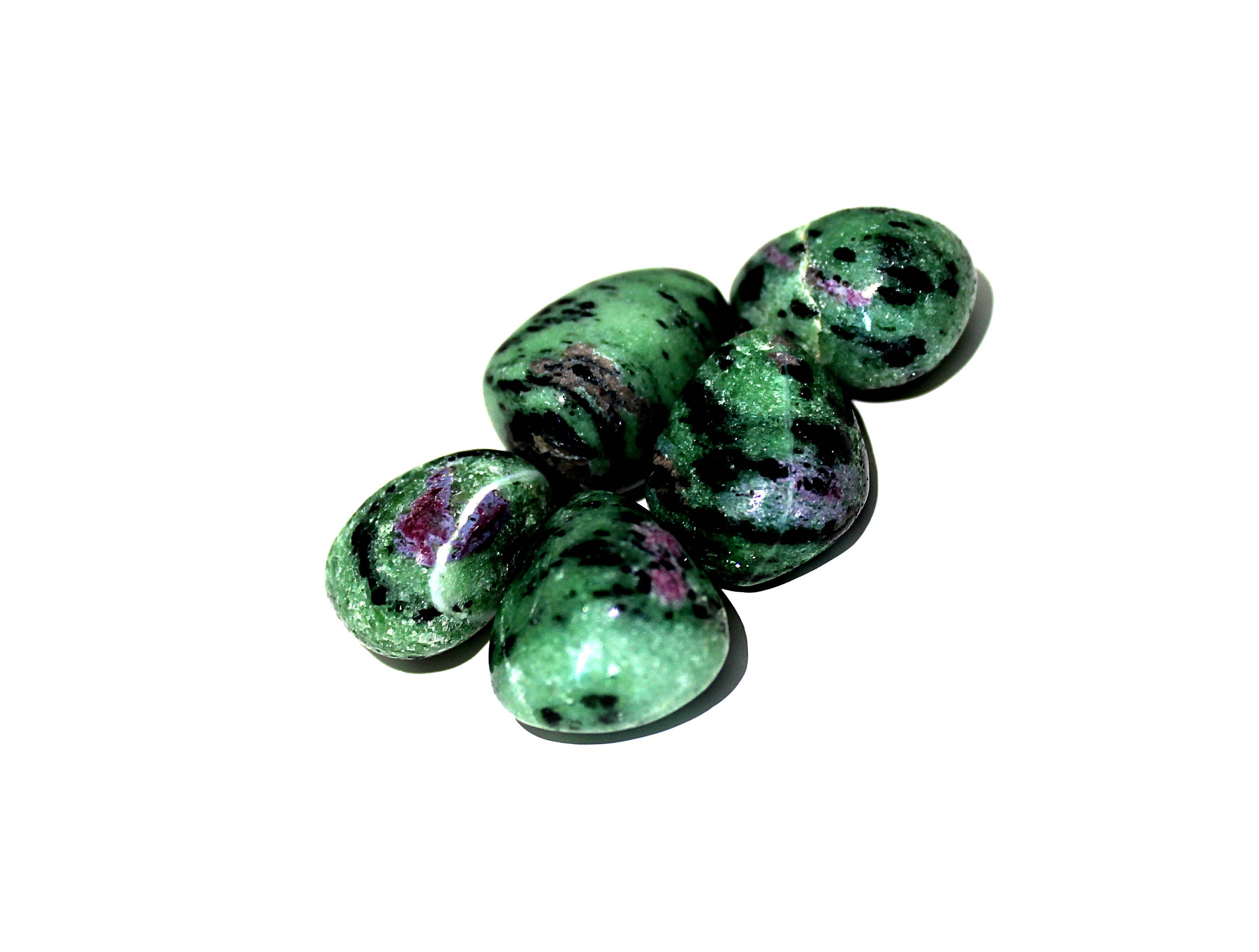 ONE Small Ruby Zoisite Tumbled Crystal Anyolite Stone Ruby