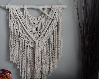 Large macrame wall hanging | Etsy