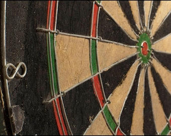 Vintage dart board | Etsy