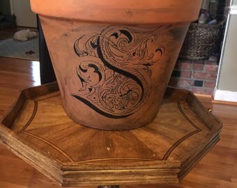 Monogram planter | Etsy