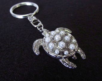 Pearl keychain | Etsy