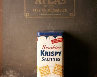 Saltine cracker tin | Etsy
