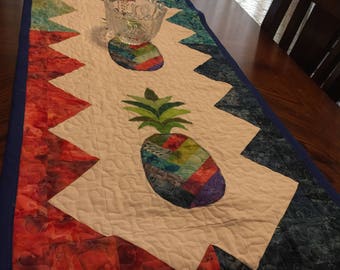 Pineapple runner | Etsy