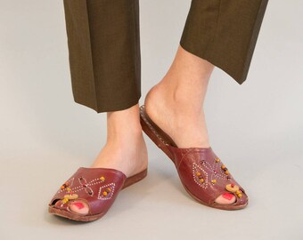 Curly toe slippers | Etsy