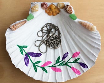 Large scallop shells | Etsy