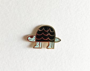 Turtle enamel pin | Etsy