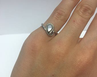 White stone ring | Etsy