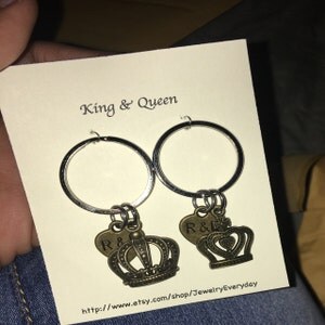 Couple Keychain Set King and Queen Crown Key Ring Set